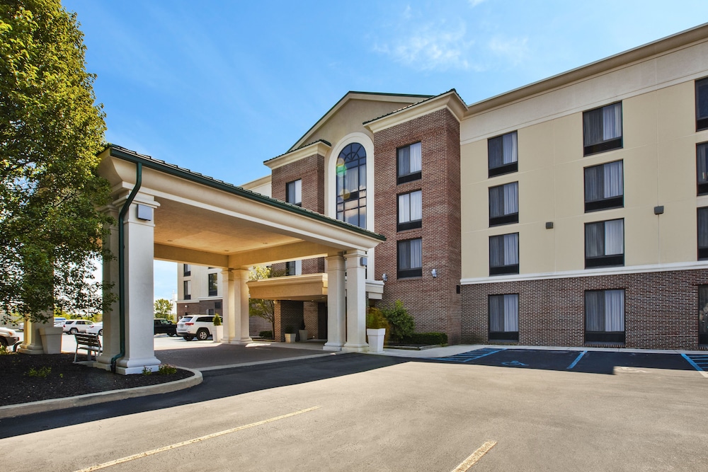 HOLIDAY INN EXPRESS AND SUITES FORT WAYNE, Форт-Уэйн — цены, отзывы ...